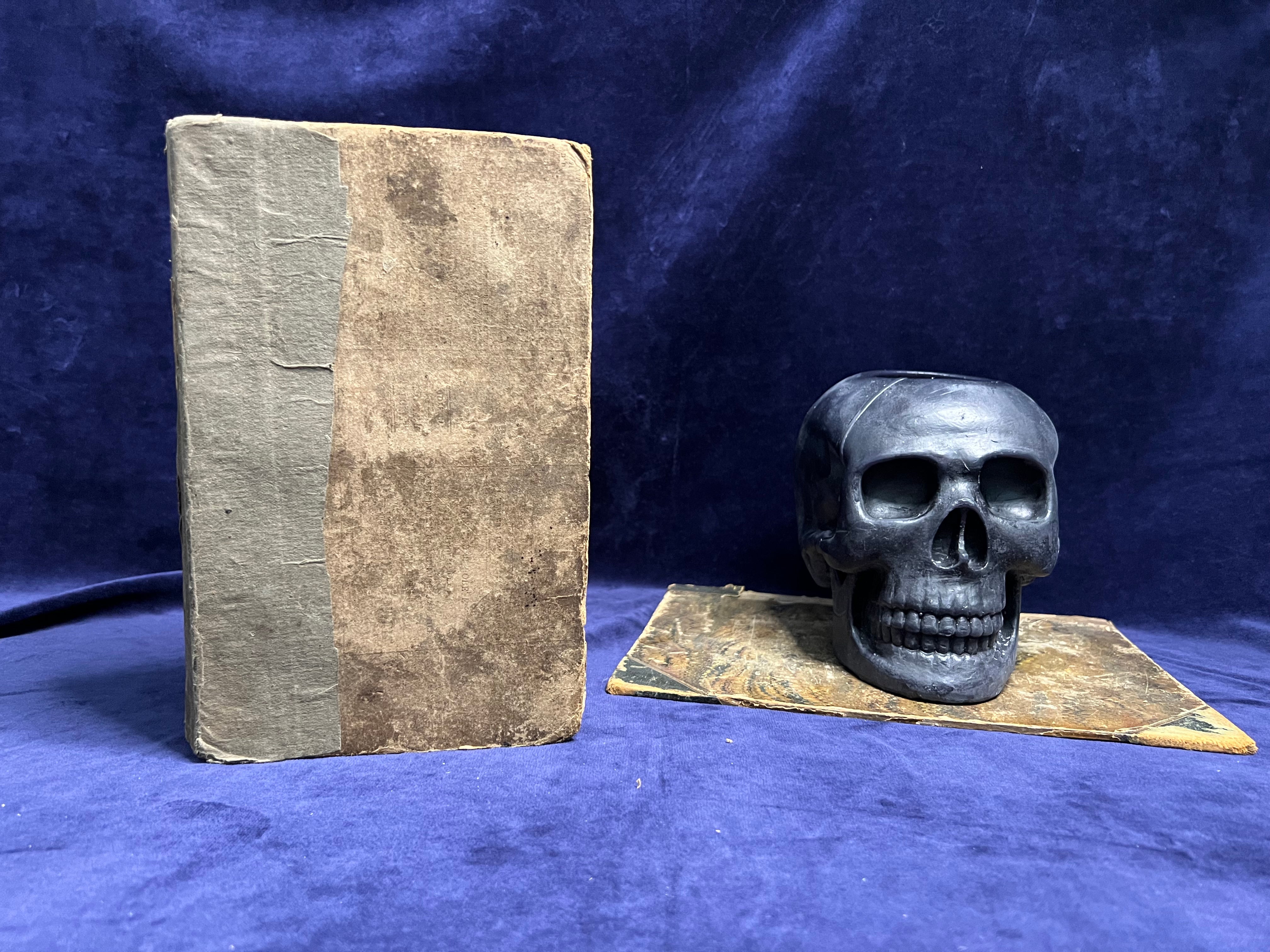 Spooky Books – Mobilis Books