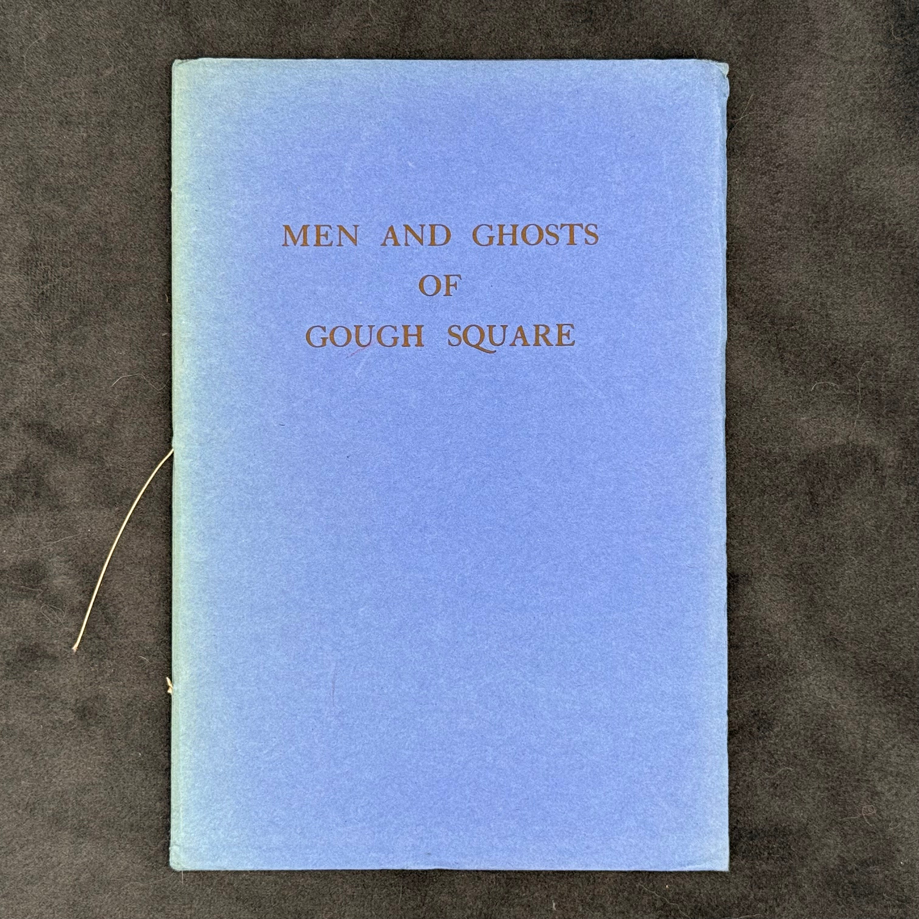Newton - Men and Ghosts of Gough Square (1947) – Mobilis Books